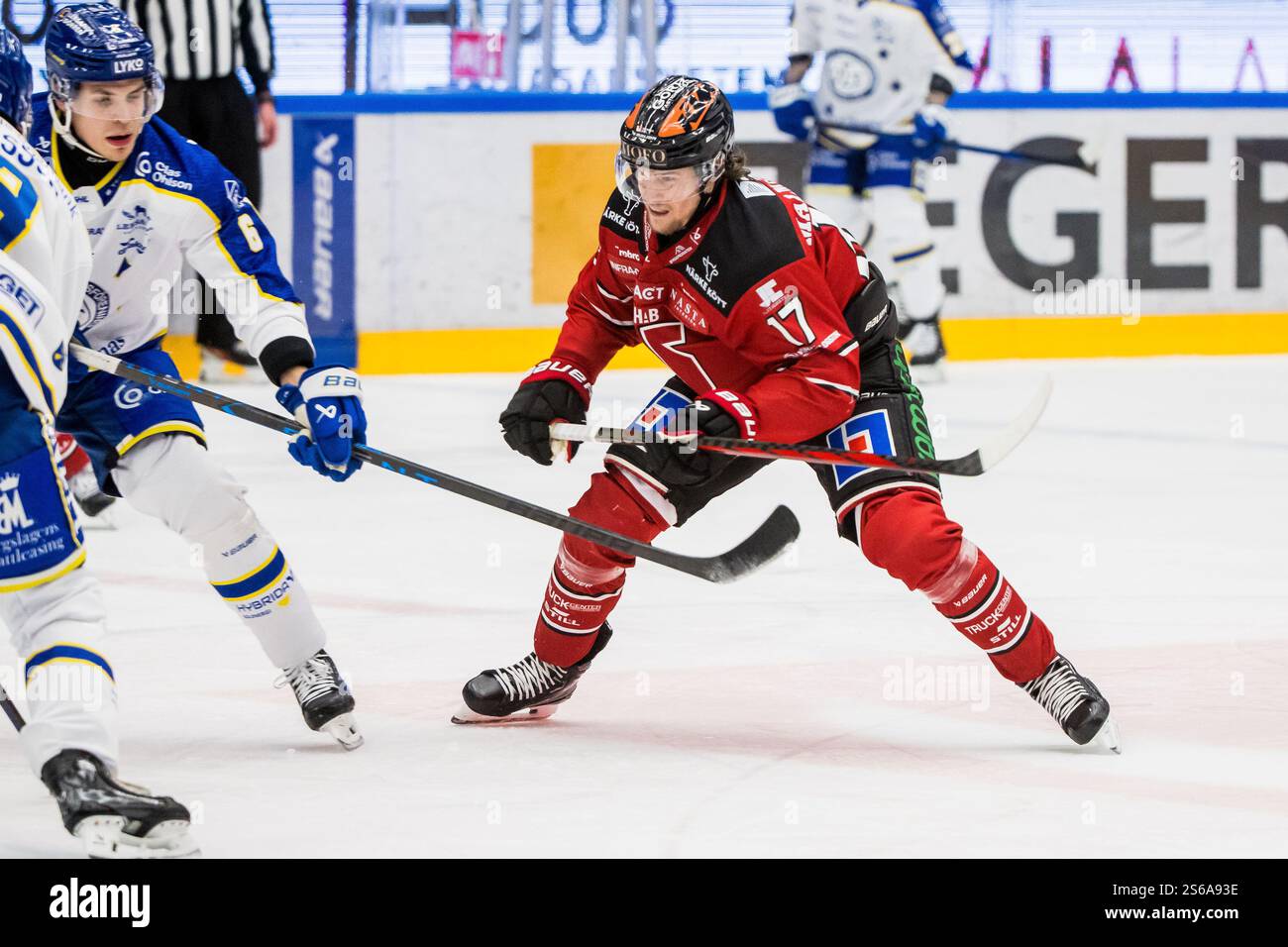 Leksand, Sverige. 16th Jan, 2025. 250116 Örebros William Wikman under ishockeymatchen i SHL ...