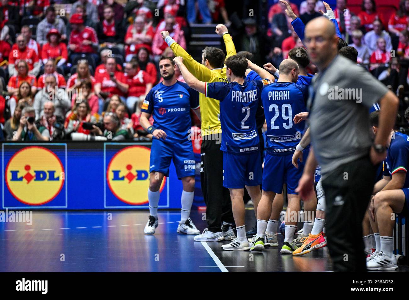 Herning, Denmark. 16th Jan, 2025. Bench Italia Italy Nationalteam ...