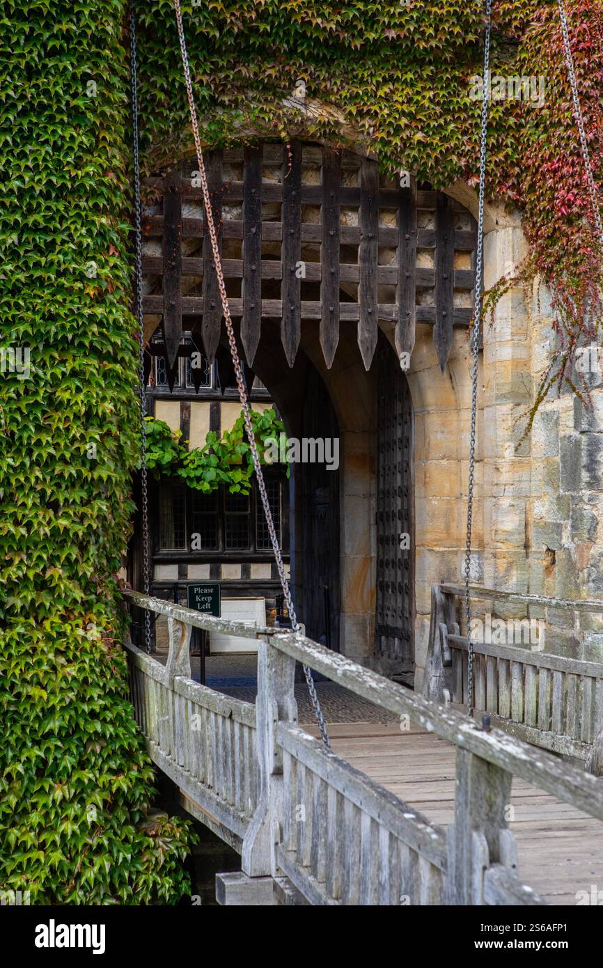Kent, UK - September 16th 2024: The drawbridge and gate at the ...