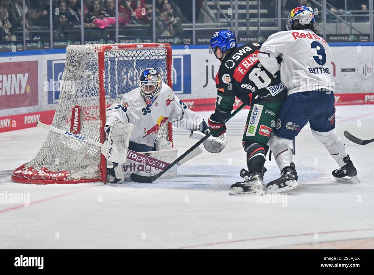 Augsburg, Deutschland. 16th Jan, 2025. Mathias NIEDERBERGER (EHC RB Muenchen 35) kann in dieser ...