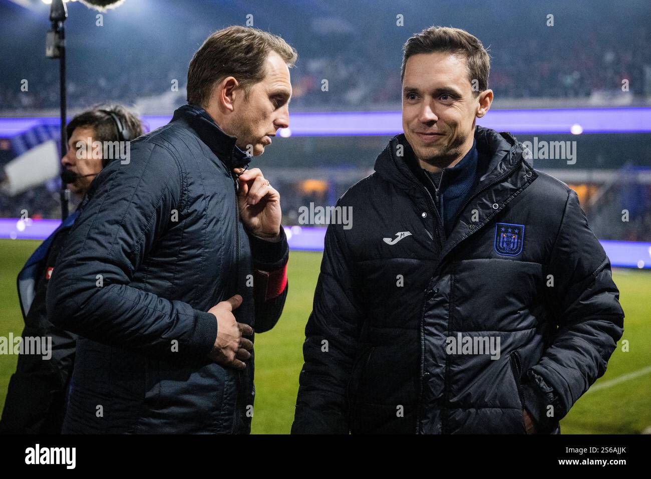 Brussels, Belgium. 16th Jan, 2025. Antwerp's head coach Jonas De Roeck and Anderlecht's head ...
