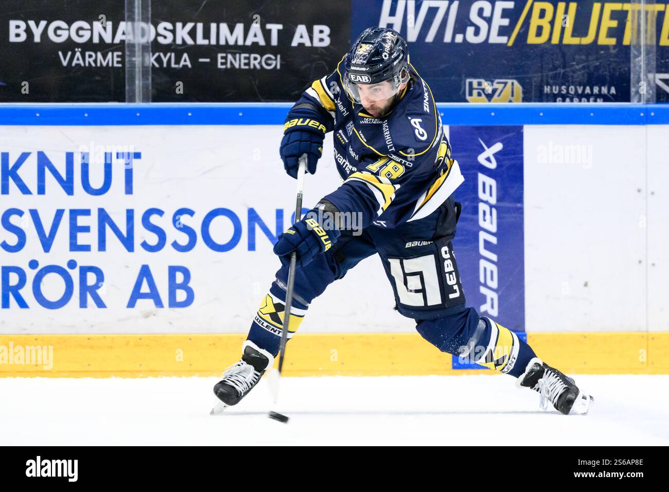 250116 HV71s Joseph Laleggia under ishockeymatchen i SHL mellan HV71 ...