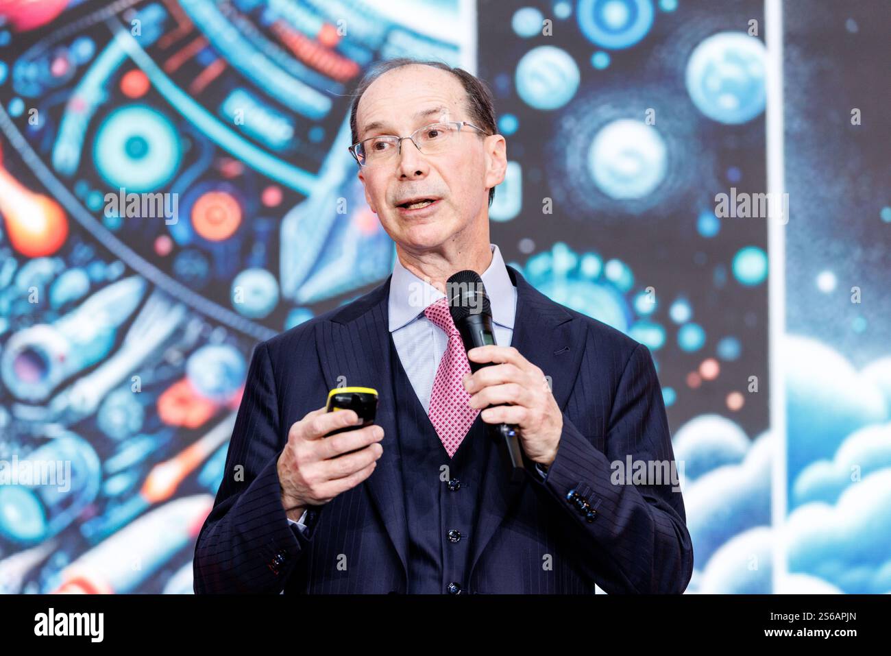 Munich, Germany. 16th Jan, 2025. Bill Gross, Idealab, will be speaking ...