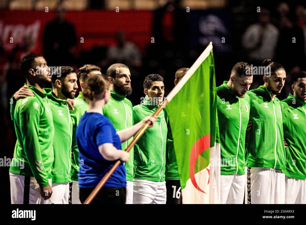 Herning, Denmark. 16th Jan, 2025. The players of Algeria line up for ...