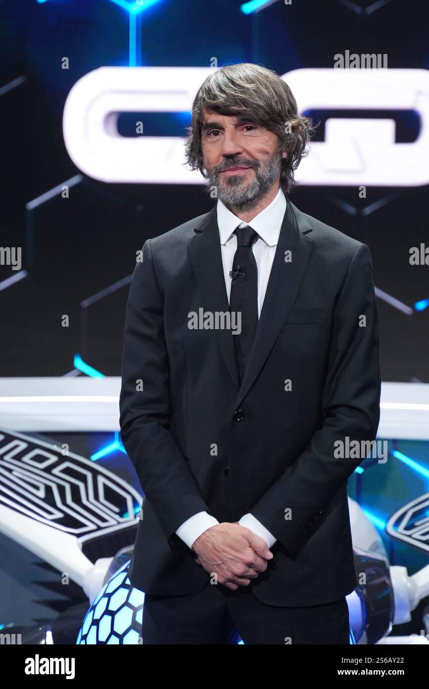 Madrid, Spain. 16th Jan, 2025. Actor and presenter Santi Millan at ...