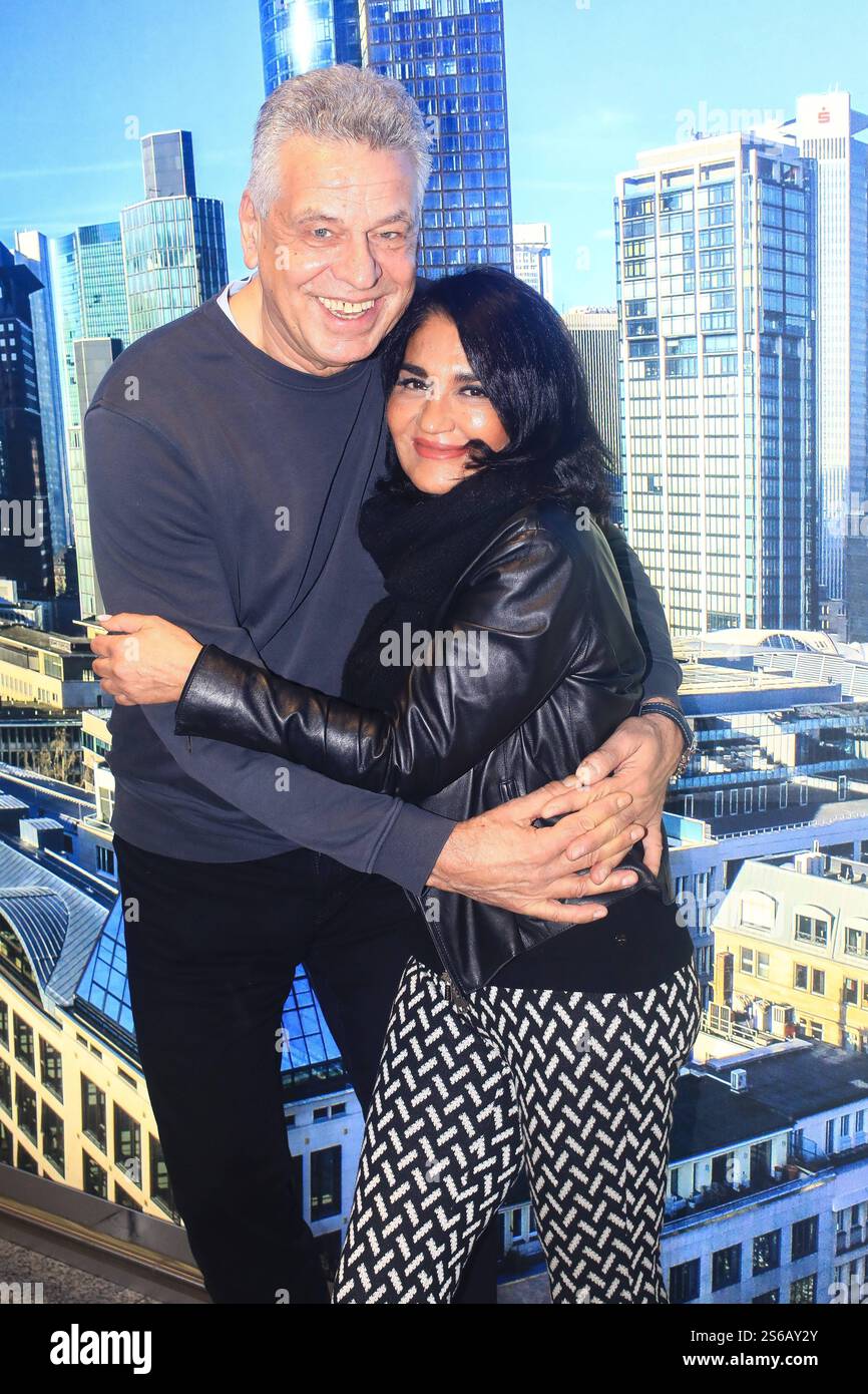 Abflug ins RTL - Dschungelcamp 2025 Frankfurt/Main, 15.1.2025 Jürgen ...