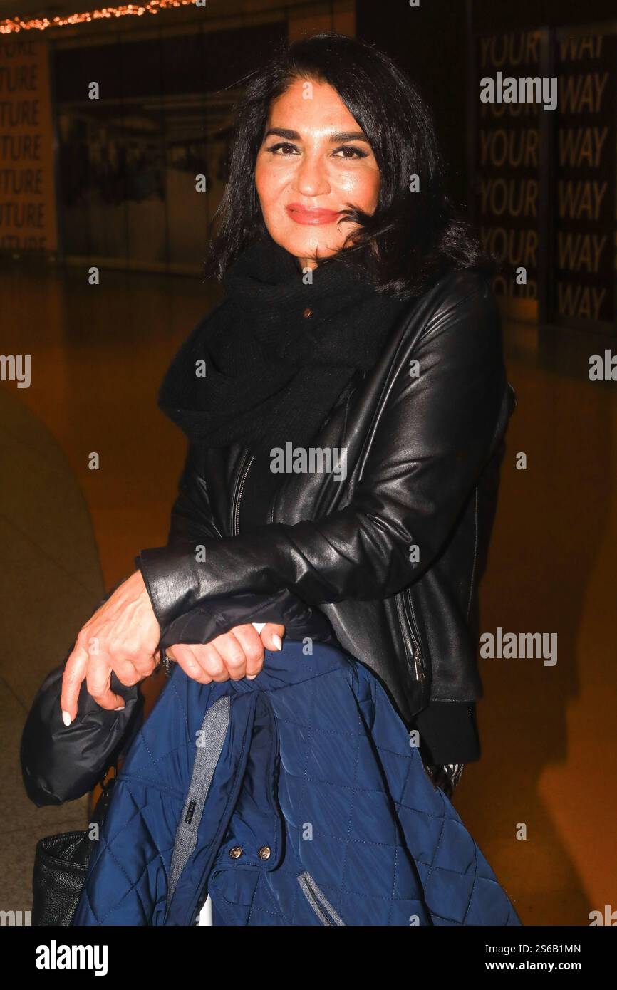 Abflug ins RTL - Dschungelcamp 2025 Frankfurt/Main, 15.1.2025 Francesca ...