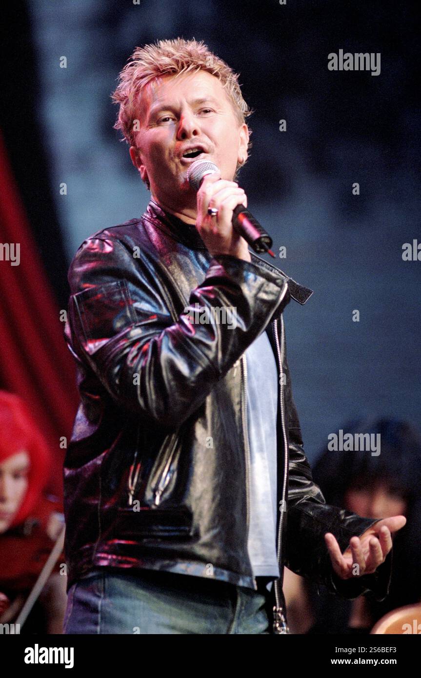 Rosalino cellamare images 2000 hi-res stock photography and images - Alamy