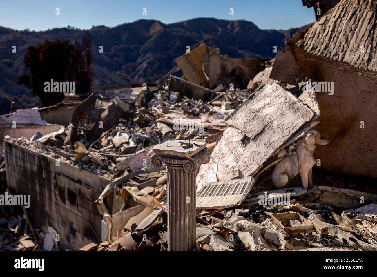 OS ANGELES, CALIFORNIA - JANUARY 15: A neighborhood in ruins during the ...
