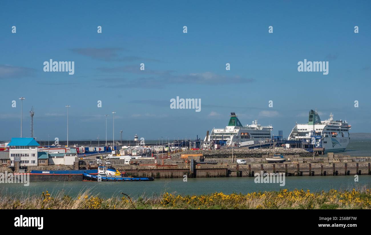 Irish Ferries at Holyhead Port Stock Photo - Alamy