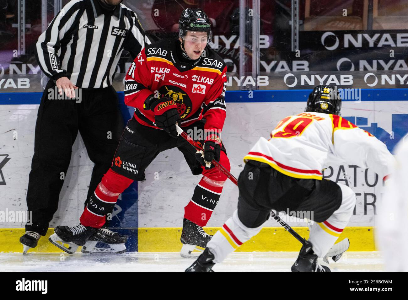 250116 Luleås David Granberg under ishockeymatchen i SHL mellan Luleå ...