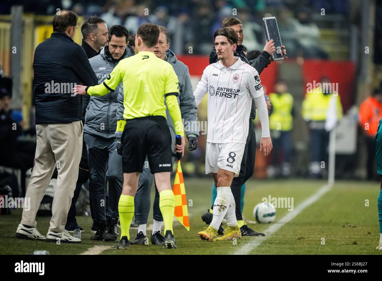 Brussels, Belgium. 16th Jan, 2025. Antwerp's Dennis Praet leaves the pitch after being injured ...