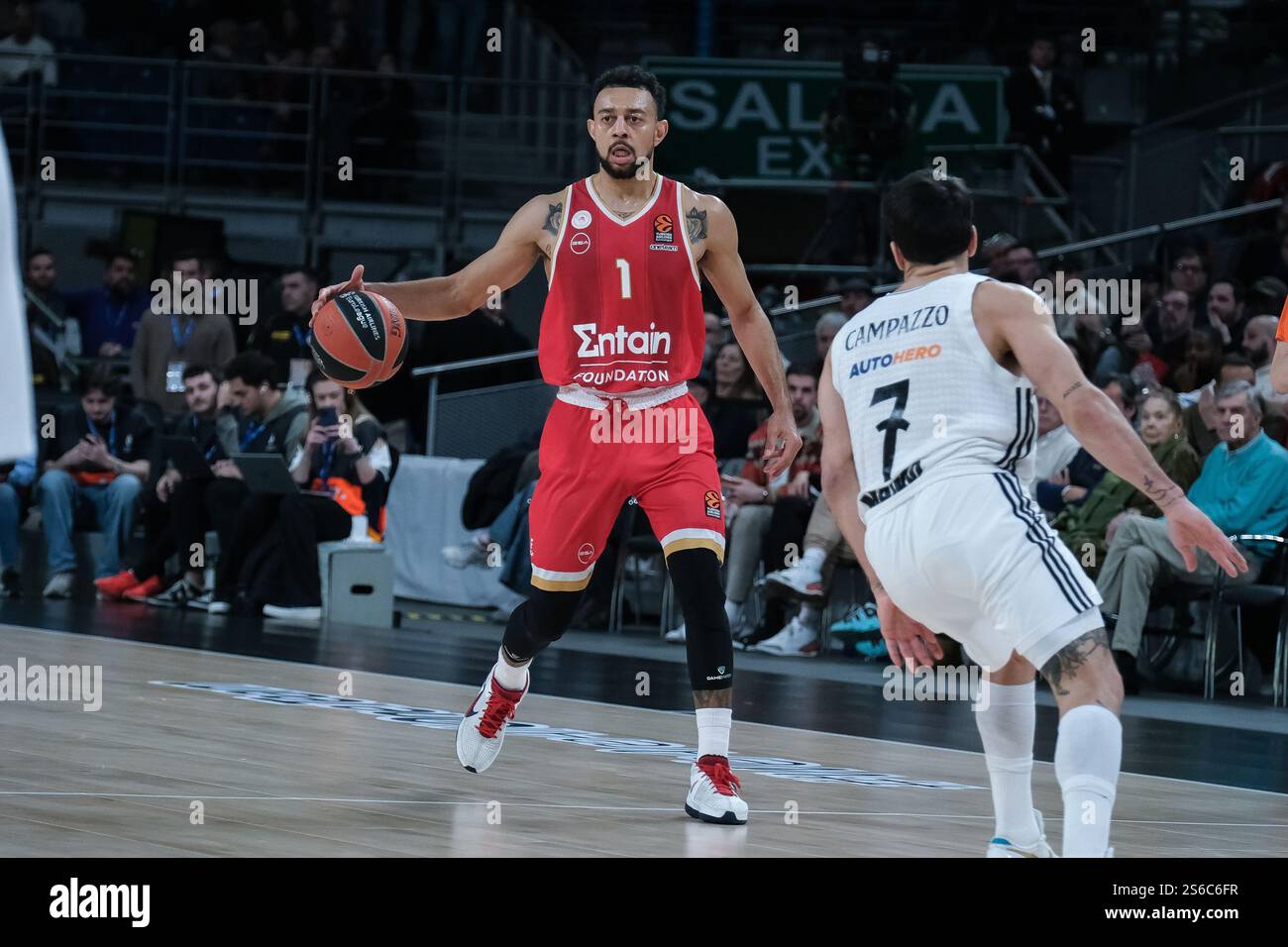 Madrid, Spain. 16th Jan, 2025. Nigel Williams Goss of Olympiacos ...