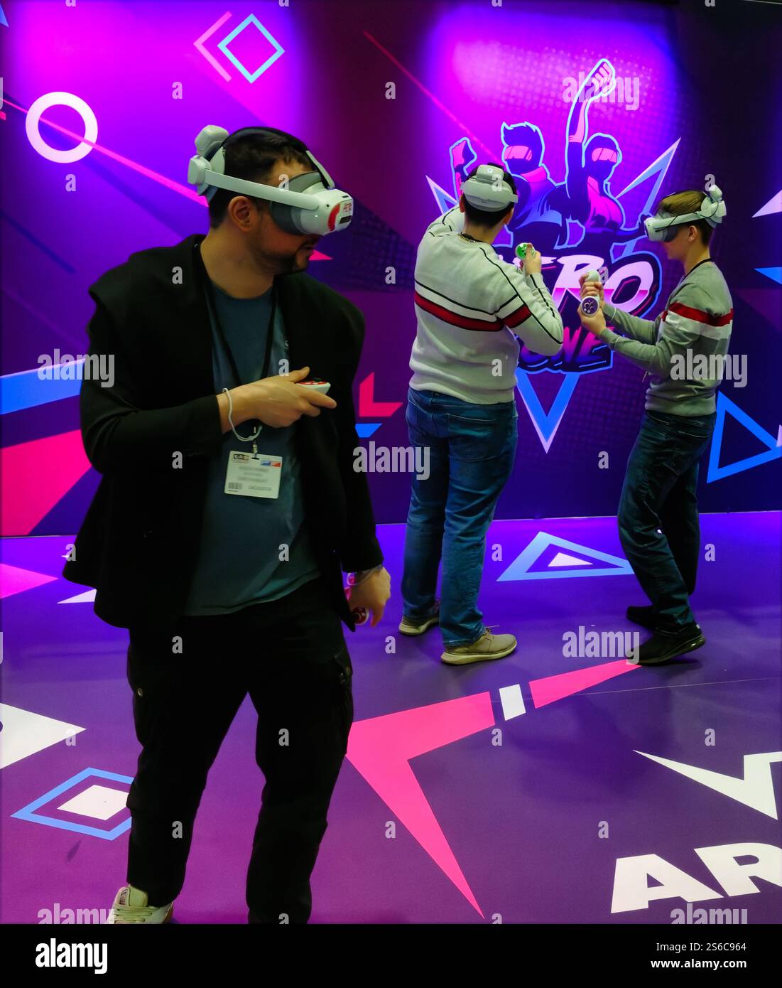 competitive virtual reality gaming at the EAG Expo Europe 2025 ...