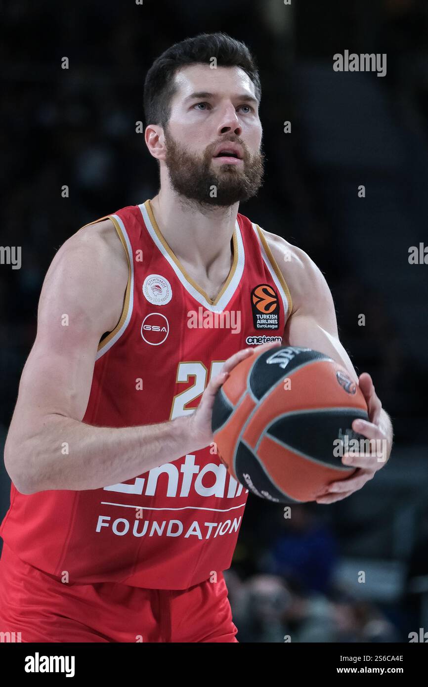 Madrid, Spain. 16th Jan, 2025. Alec Peters of Olympiacos Piraeus during ...