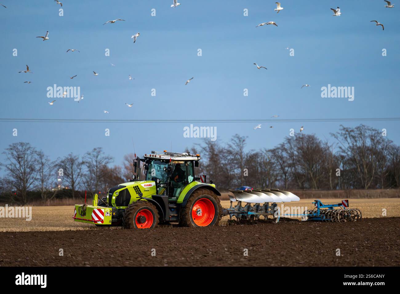Ploughing and disking hi-res stock photography and images - Alamy