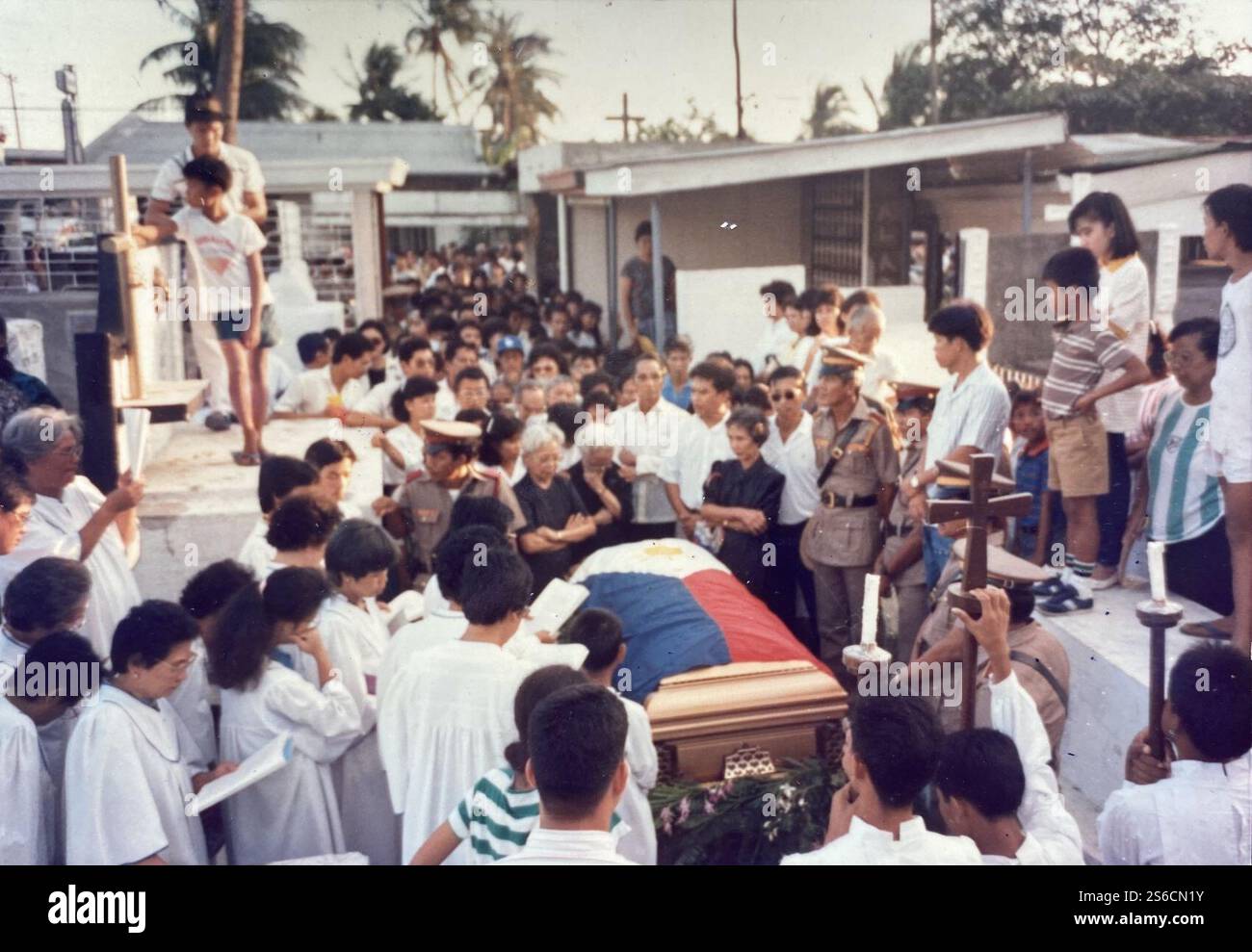 Funeral of Mayor Pablo Gomez Sarino of Bacoor, Cavite Stock Photo - Alamy