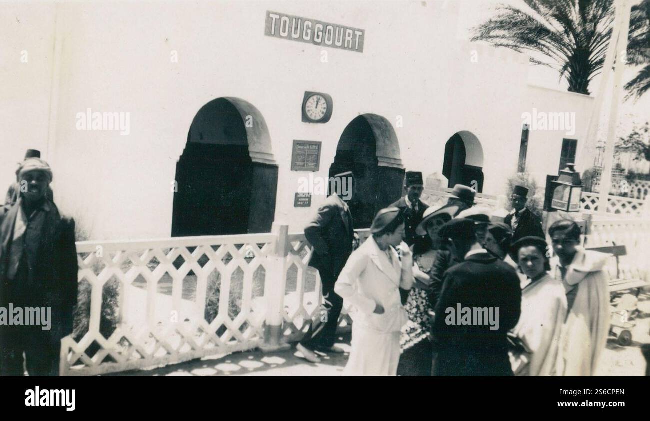 Gare de Touggourt, Algérie 1938 Stock Photo - Alamy