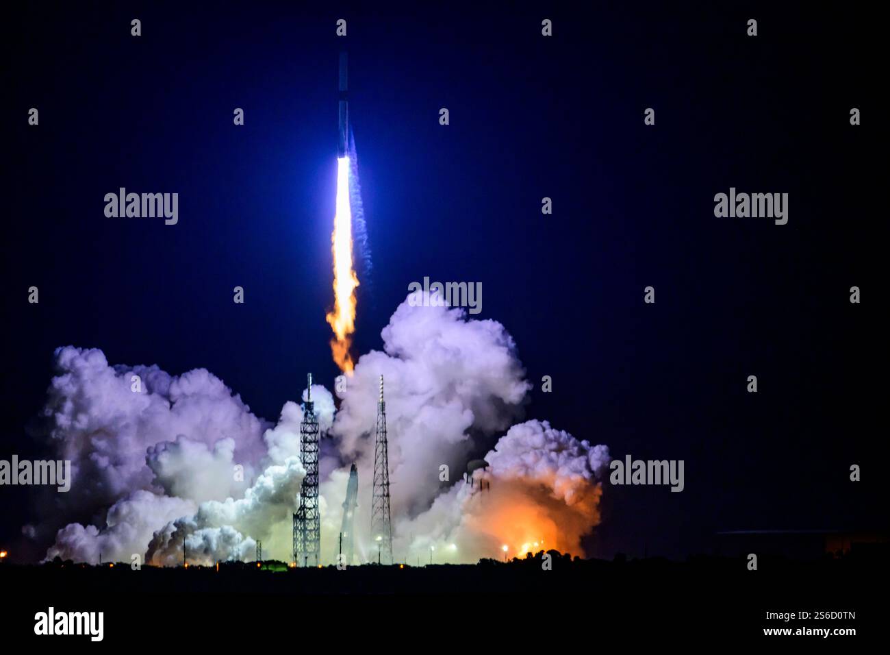 Cape Canaveral, Florida, USA. 16th Jan, 2025. Blue Origin's New Glenn ...