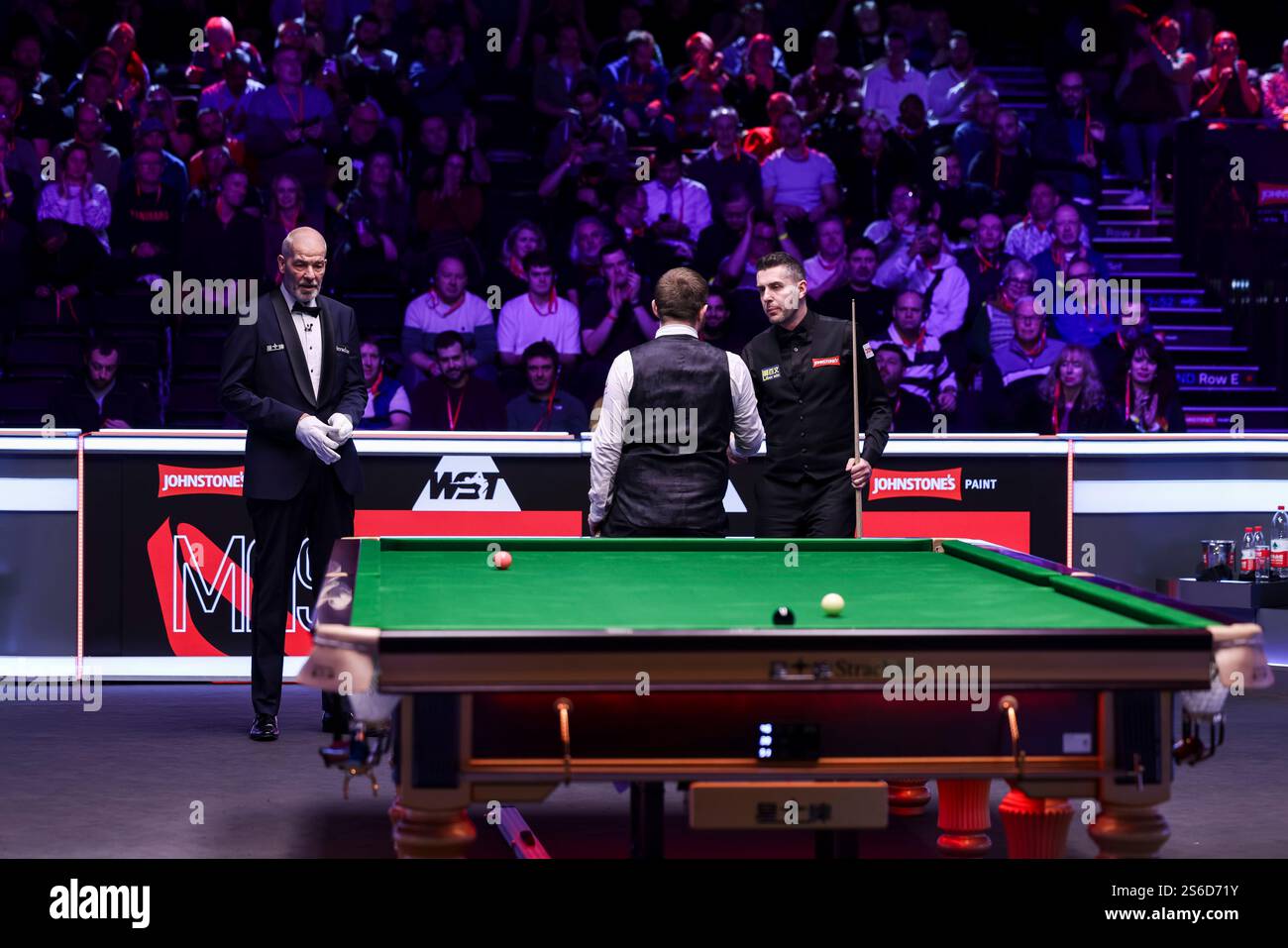 Alexandra Palace, London, UK. 16th Jan, 2025. 2025 Johnstones Paint ...