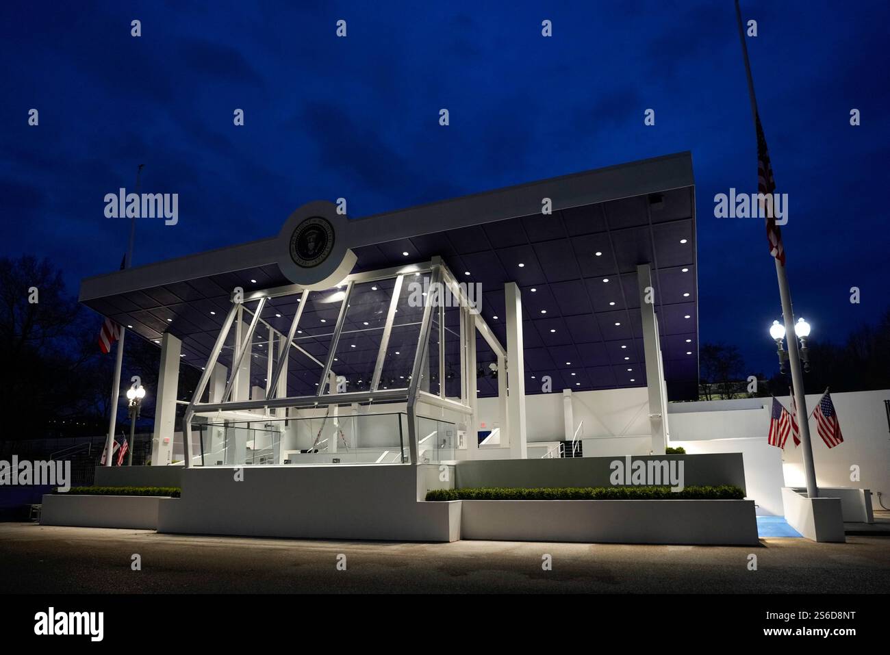 The presidential reviewing stand on Pennsylvania outside the White ...