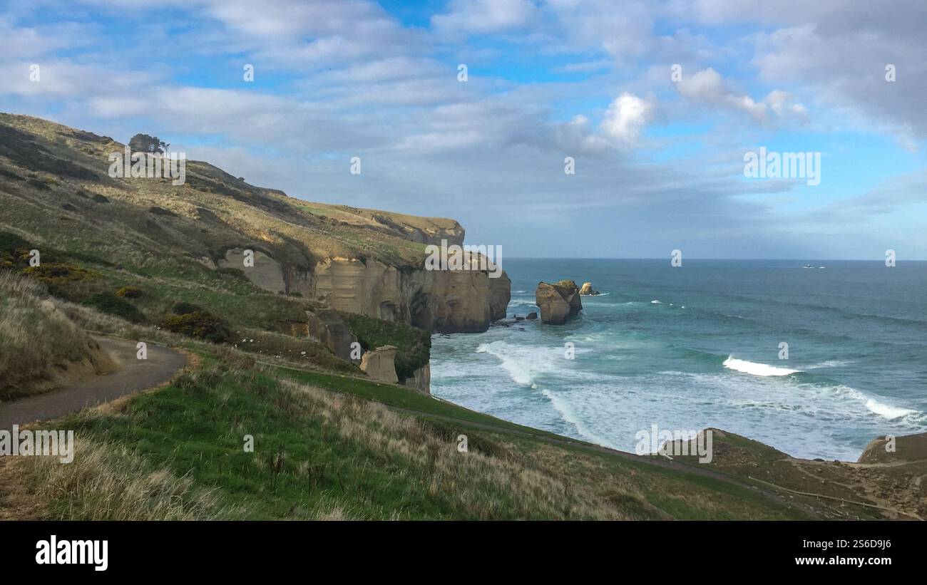 Tunnel Beach located south of St Clair Dunedin , has sea-carved ...