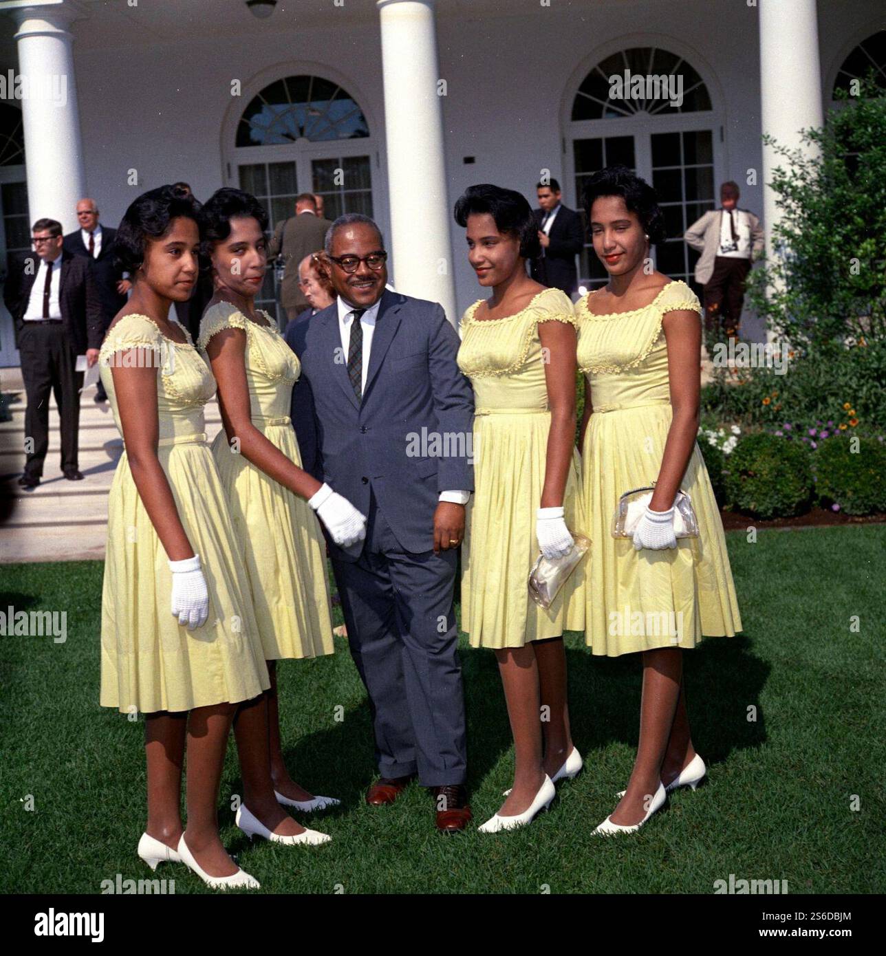 Fultz quadruplets and Associate Press Secretary Andrew T. Hatcher, 1962 ...