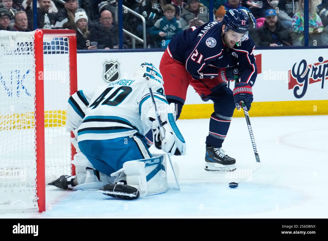 Columbus Blue Jackets left wing James van Riemsdyk (21) shoots on San ...