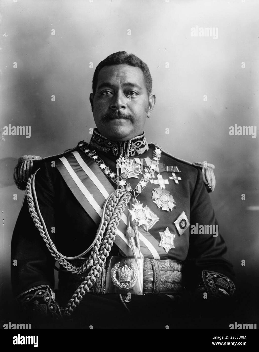 George Tupou II, photograph by Herman John Schmidt (Flipped and Cropped ...