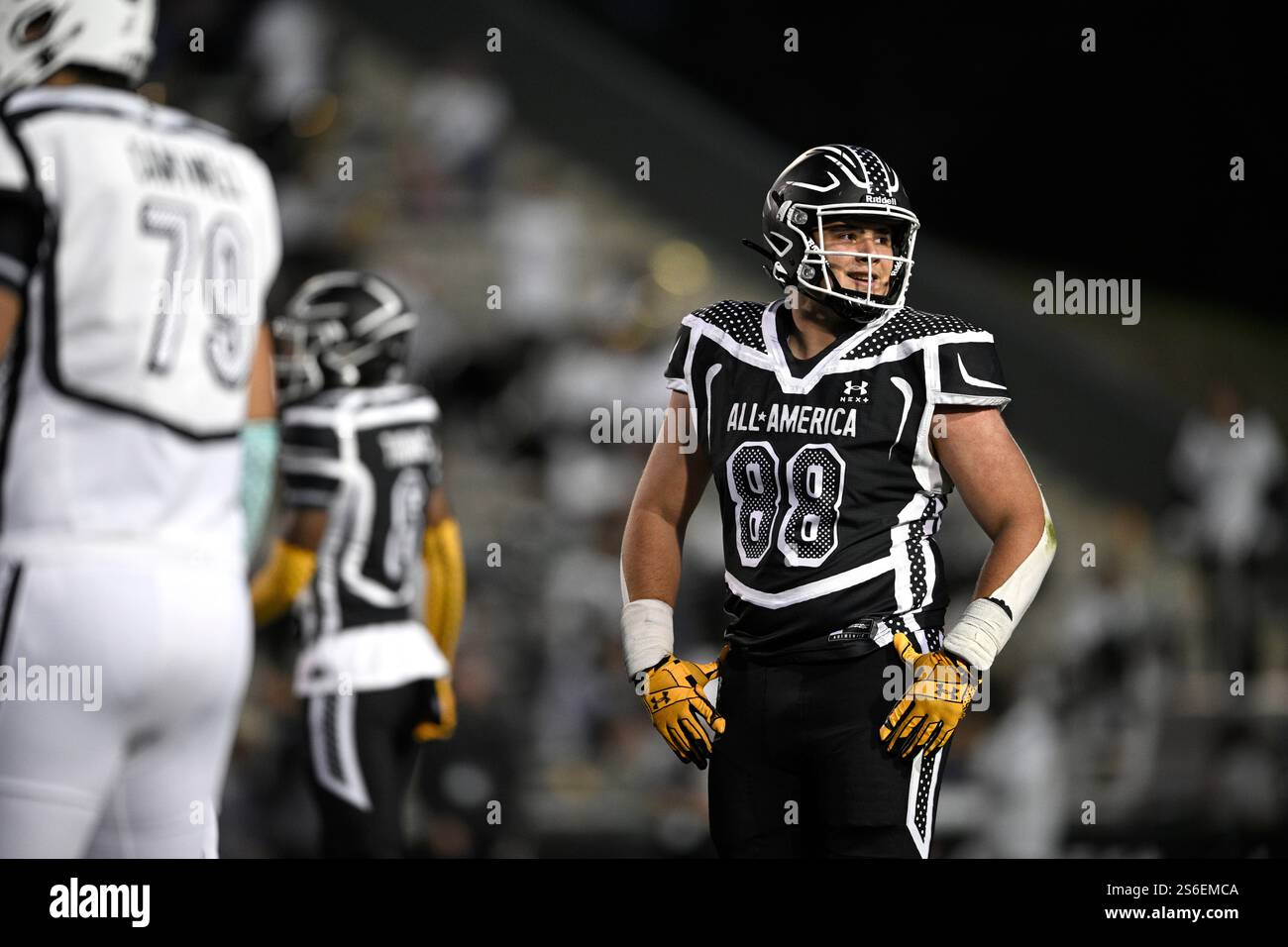 Team Icon defensive lineman Landon Rink (88) sets up for a play against ...
