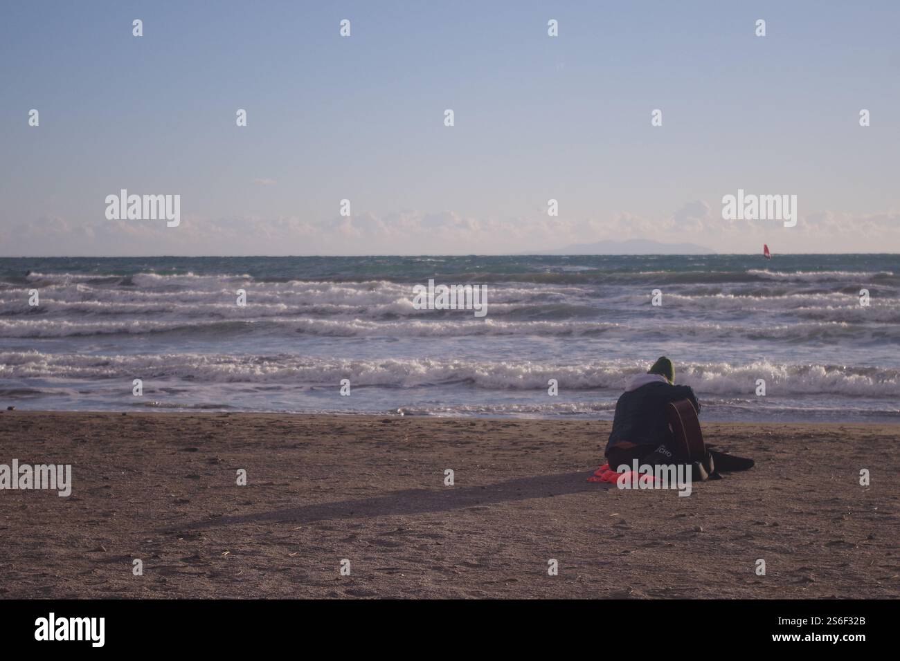 Japan seaside hi-res stock photography and images - Alamy
