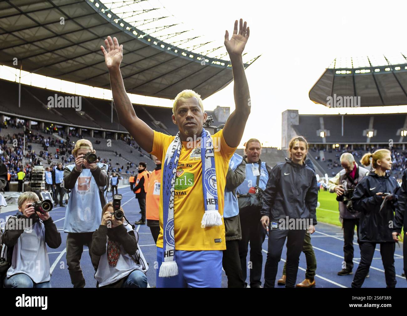 Marcelinho (buergerl.Marcelo dos Santos) at his farewell match in the ...