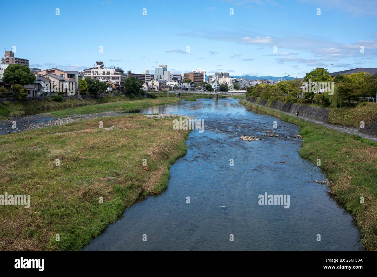 Cycle kyoto river hi-res stock photography and images - Alamy