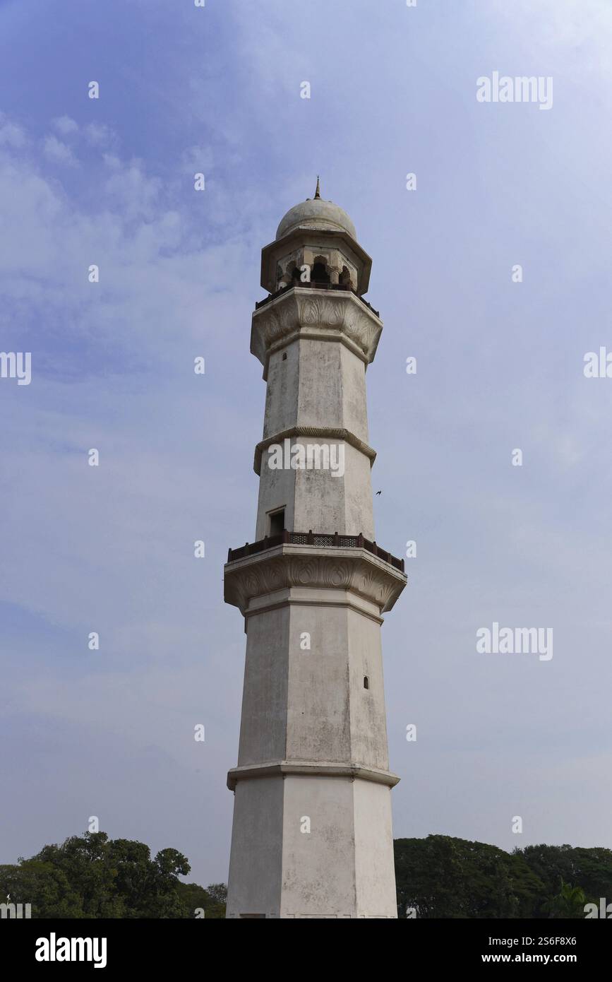 Tomb, Bibi Ka Maqbara in Aurangabad, Maharashtra, India, Asia, A tall ...