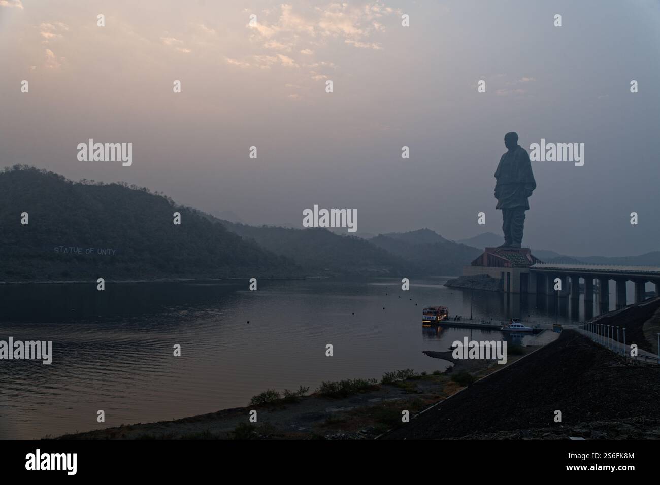 Statue of Unity, Kevadia, Gujarat, India Stock Photo - Alamy