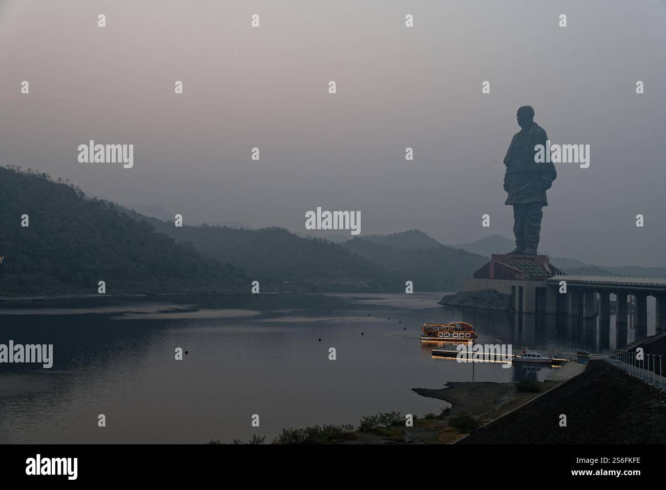 Statue of Unity, Kevadia, Gujarat, India Stock Photo - Alamy