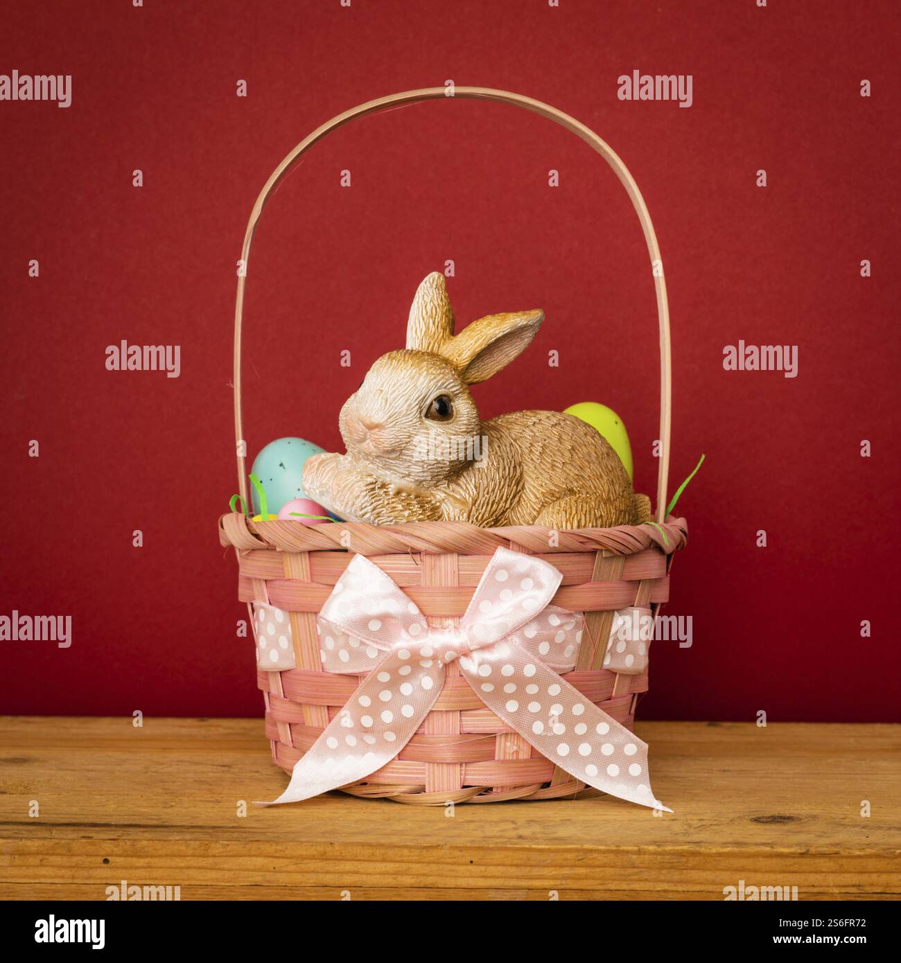 Sweet easter bunny figure hi-res stock photography and images - Alamy