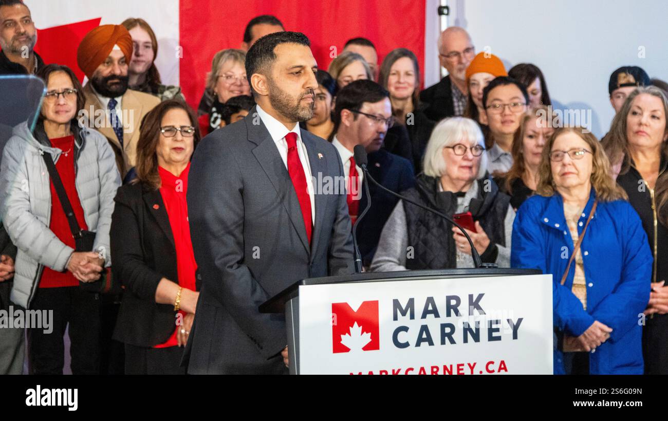 George chahal hi-res stock photography and images - Alamy