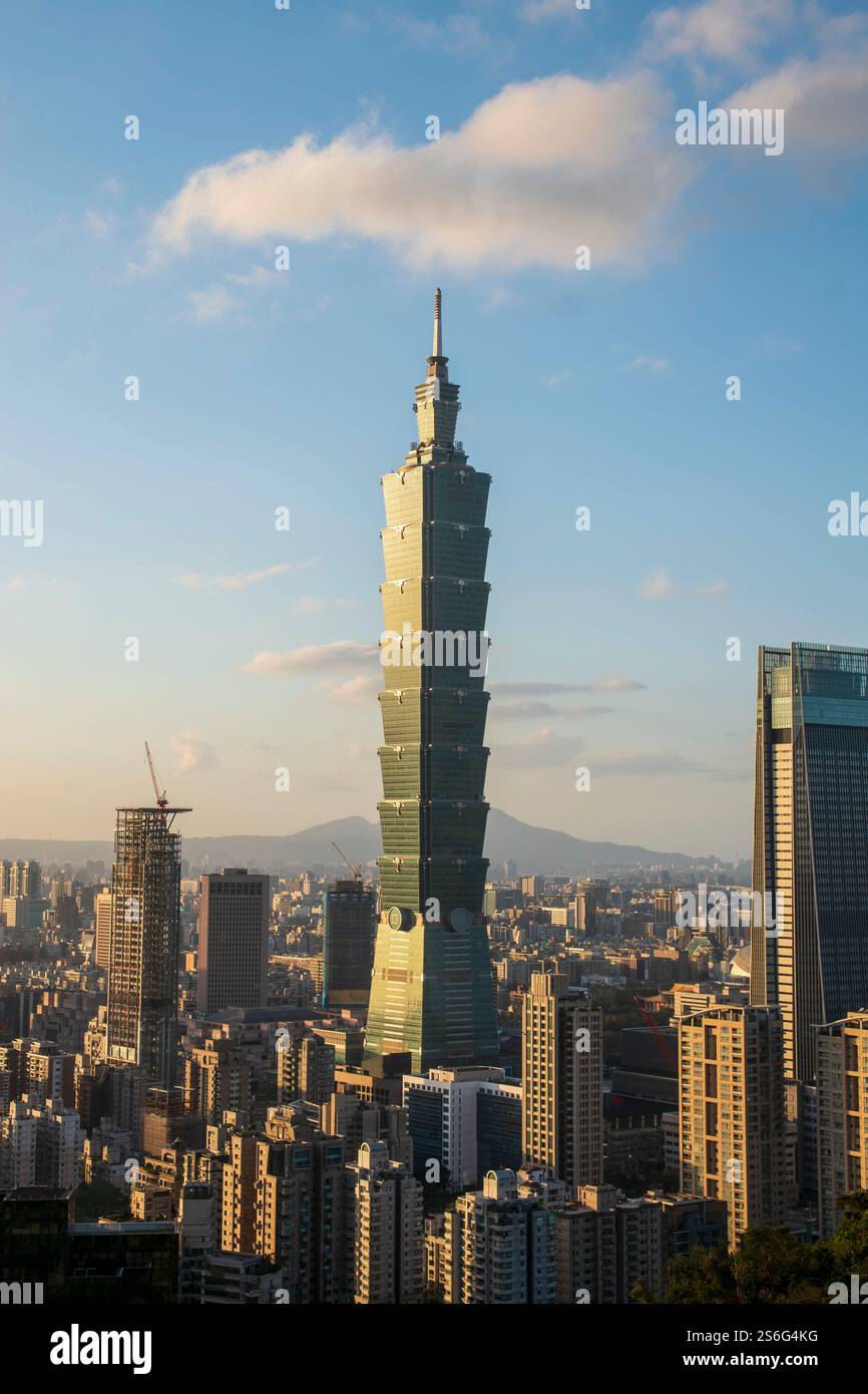 Taipei 101 is one of the many buildings that are perfectly visible in ...