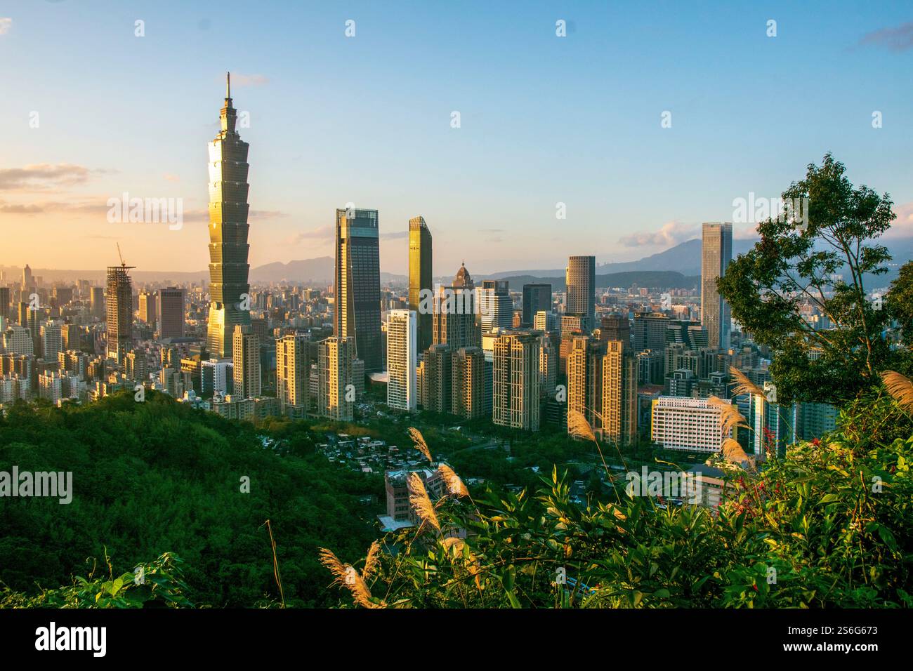 Taipei 101 is one of the many buildings that are perfectly visible in ...