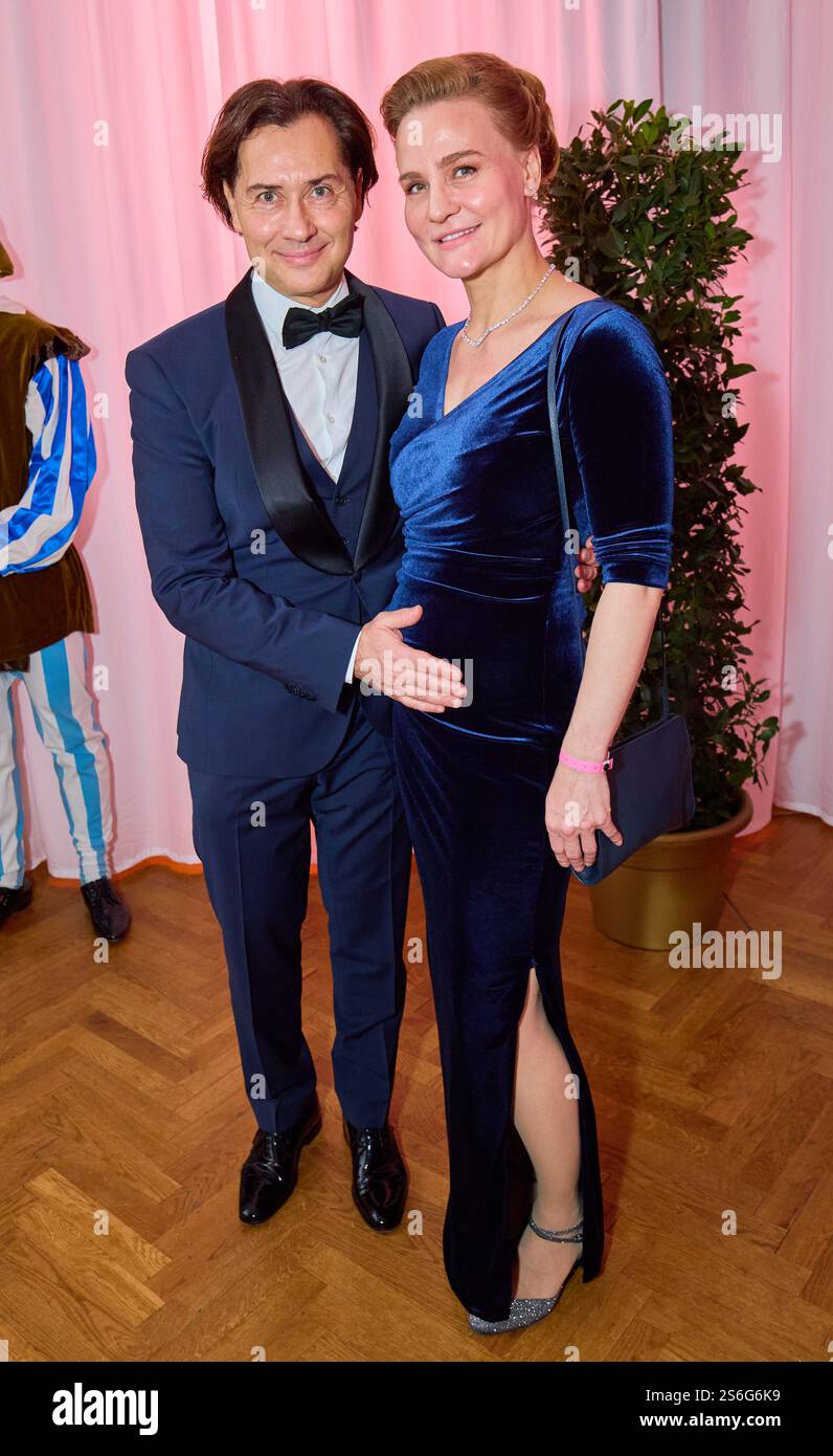 Vienna, Austria. 16th Jan, 2025. 122nd Zuckerbäckerball at Wiener ...