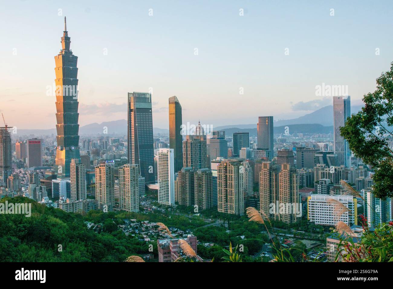 Taipei 101 is one of the many buildings that are perfectly visible in ...