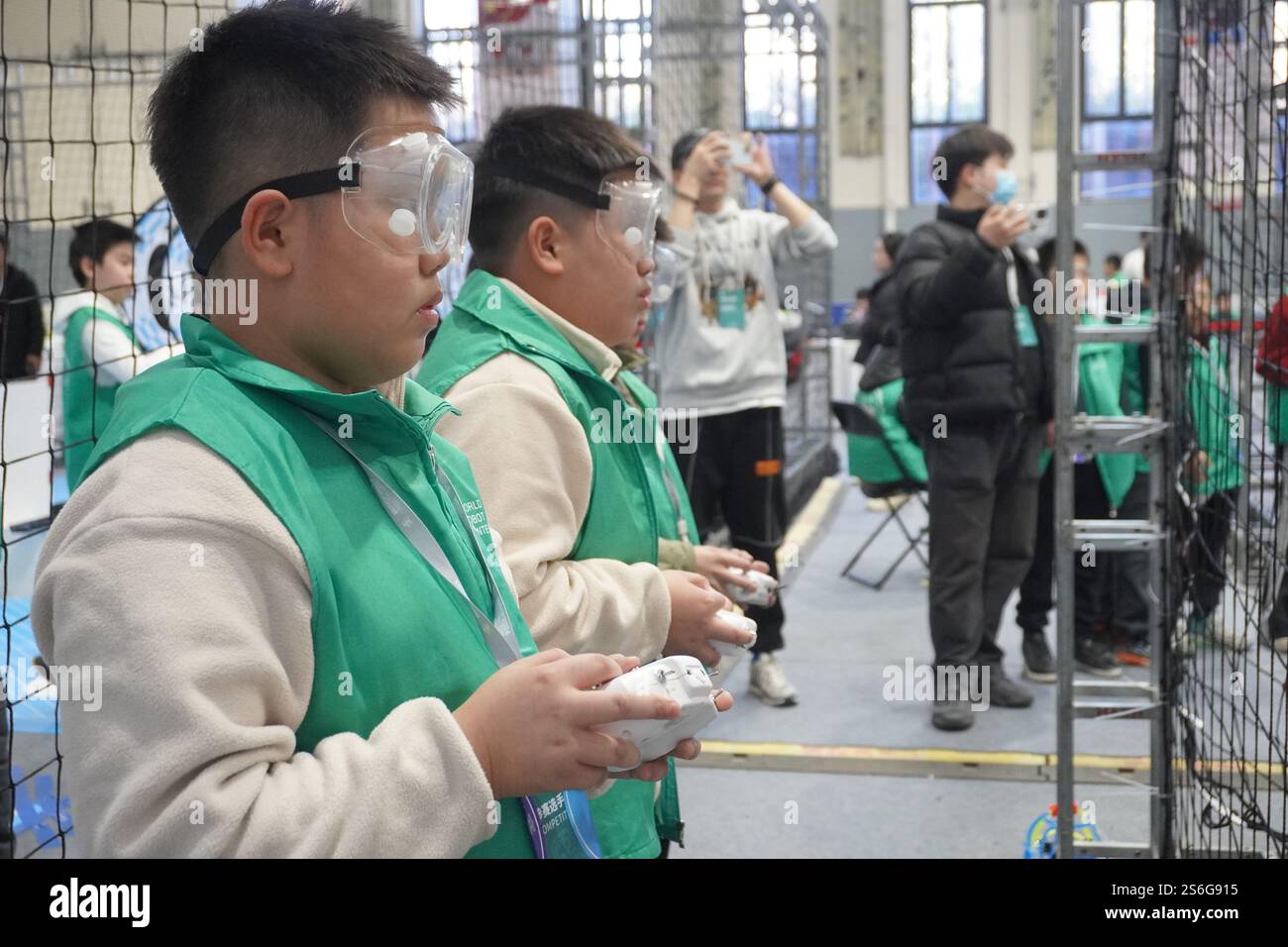 Bci brain controlled robot competition hi-res stock photography and ...