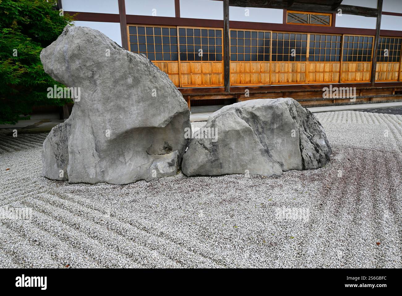Sekizo-ji, a temple garden in Karesansui style by Shigemori Mirei in ...
