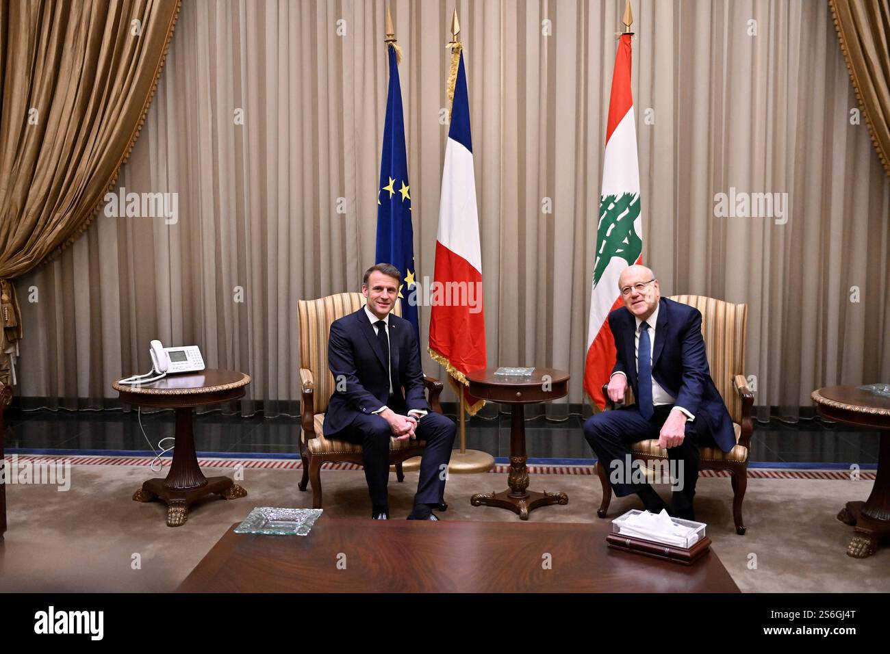 Beyrouth, France. 17th Jan, 2025. France's President Emmanuel Macron (L ...