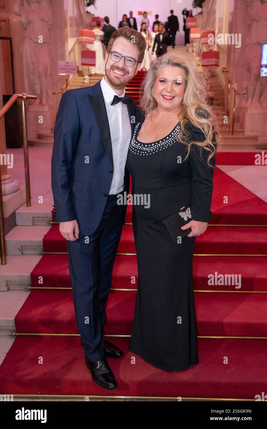 Vienna, Austria. 16th Jan, 2025. Zuckerbäckerball at Wiener Hofburg in ...