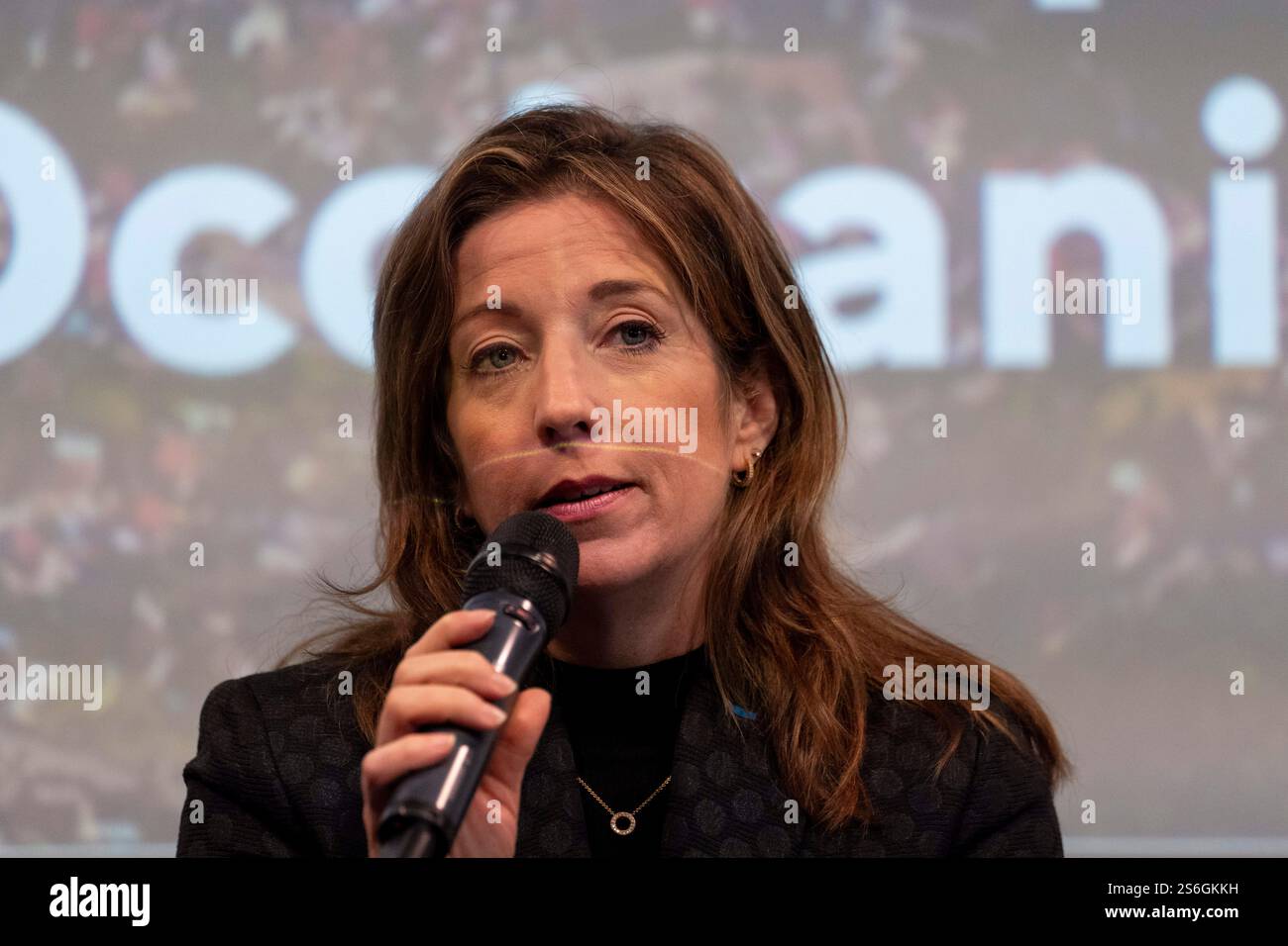 Julie Kitcher, Head of Communications at Airbus Closing of the ...