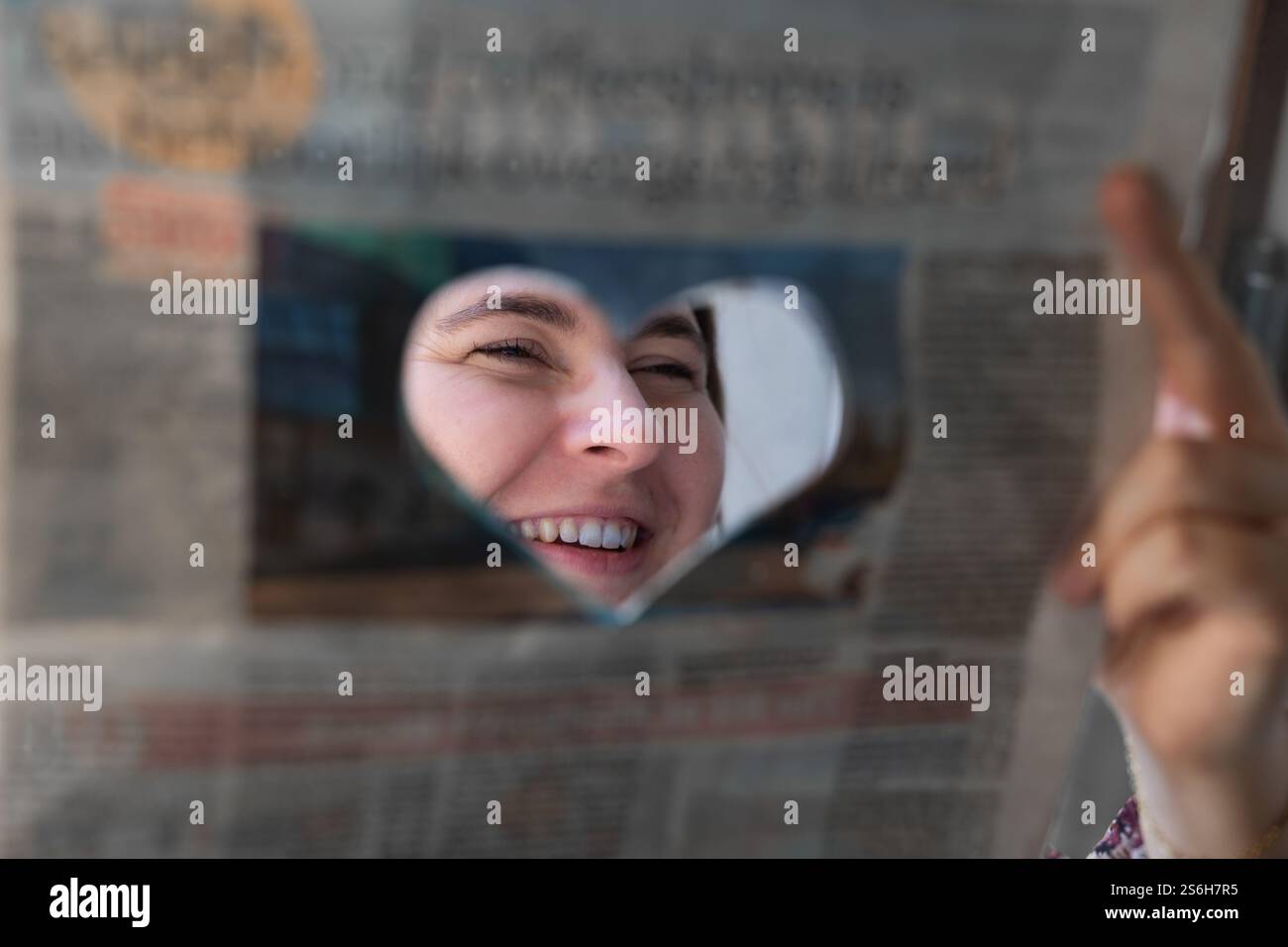 The sun newspaper cutout hi-res stock photography and images - Alamy