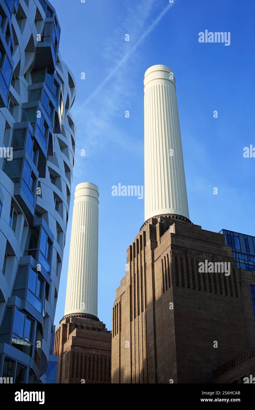 Battersea Power Station regeneration complex with Prospect Place ...