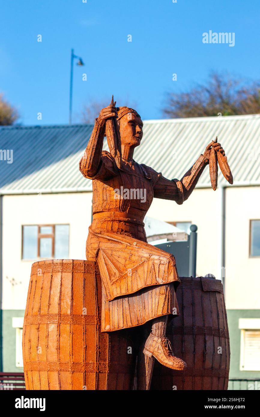 Corten steel statue of the Herring Girl sculpture by Ray Lonsdale Bell ...